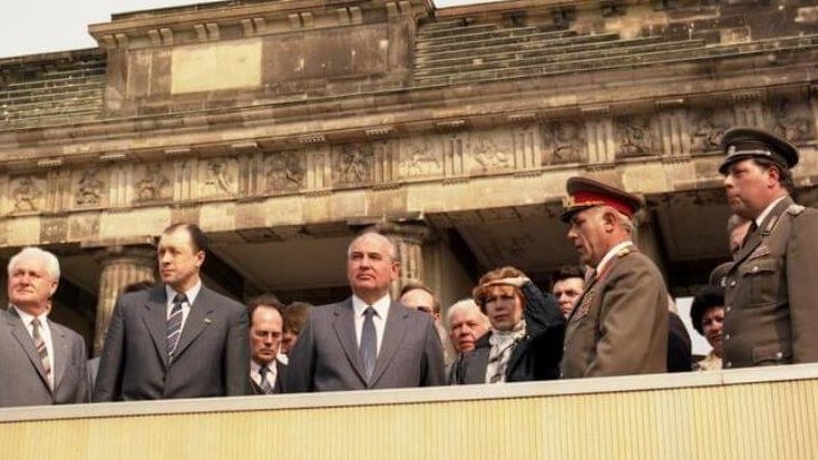 Guerra Fria Perestroika BBC Radio 4 Cold War: Stories From The Big